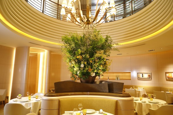 L’Osier｜A French restaurant in Ginza, Tokyo
